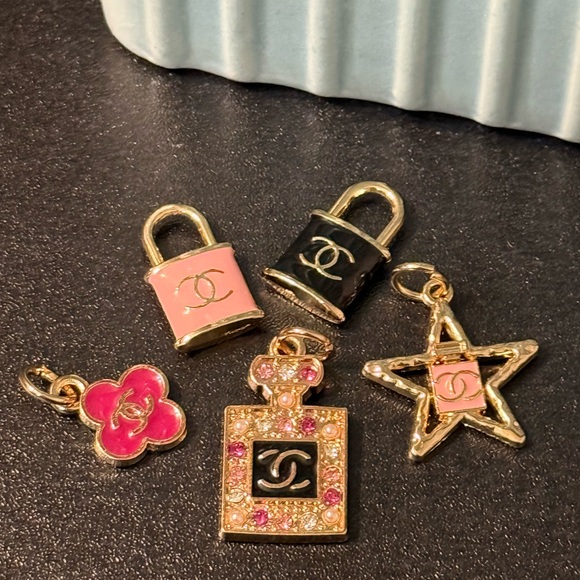 CHANEL | Accessories | Chanel Gold And Pink Zipper Pulls Charms ...